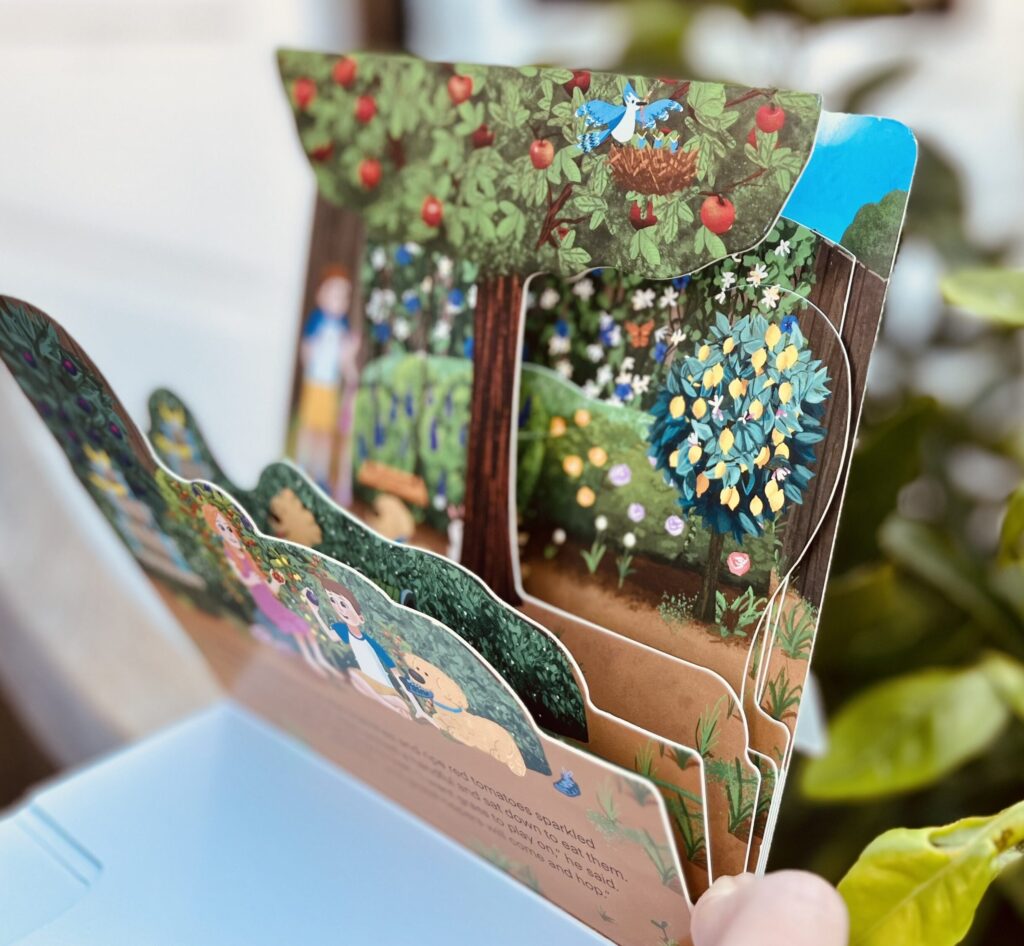 Build-Up book - new kind of Pop Up book for kids!
